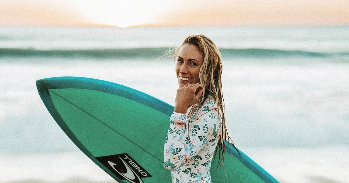 Holiday Muse: Tessa Timmons | Around the Waves