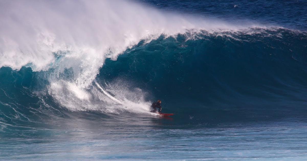 LAVA SPACE | Around the Waves